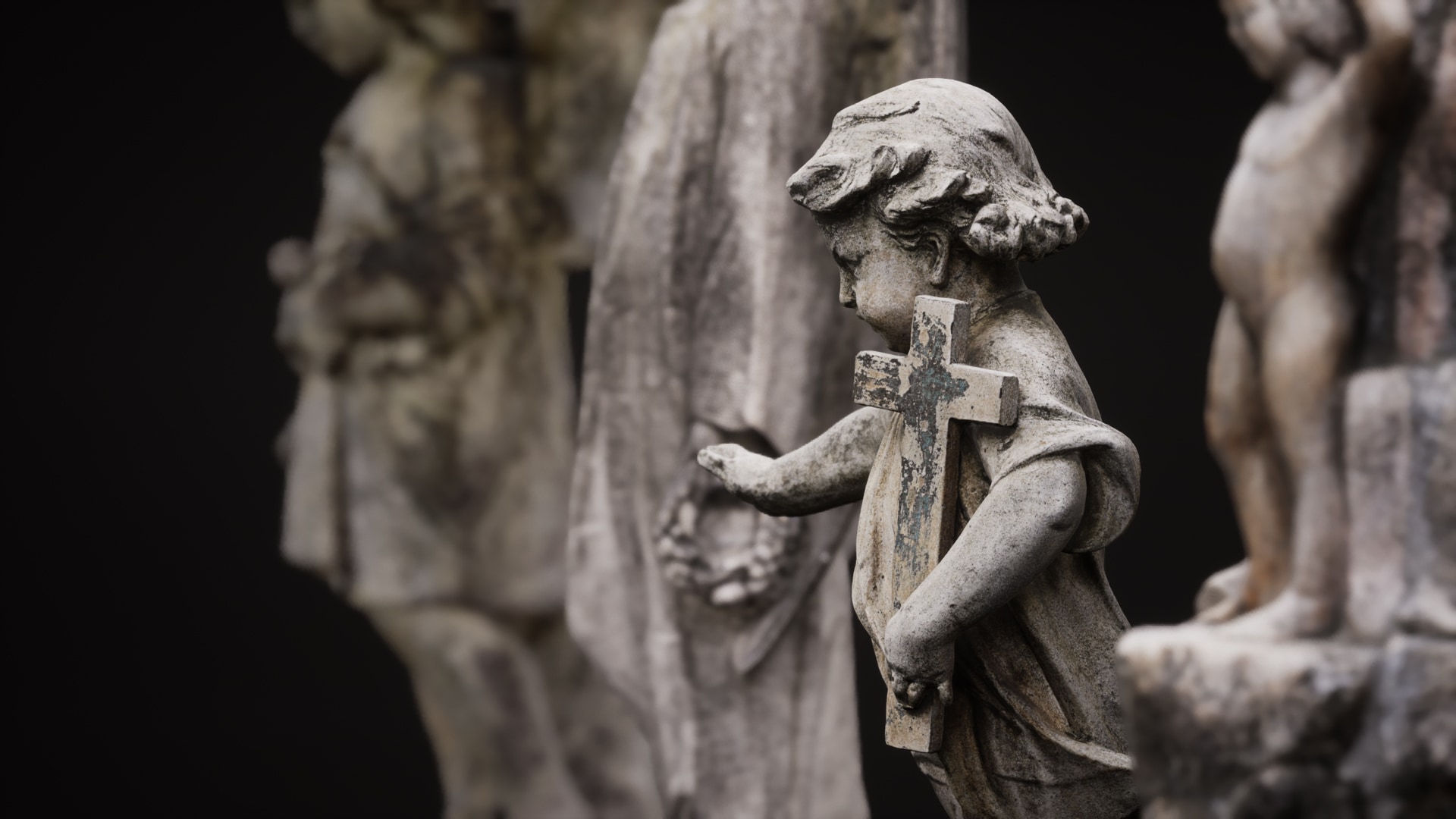 Medieval Statues in Props - UE Marketplace